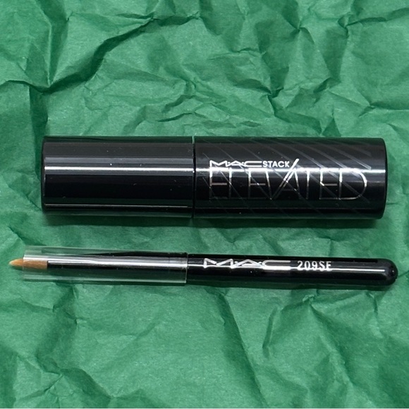 MAC Cosmetics | Makeup | Nwot Mac Cosmetics Stack Mascara With Brush ...
